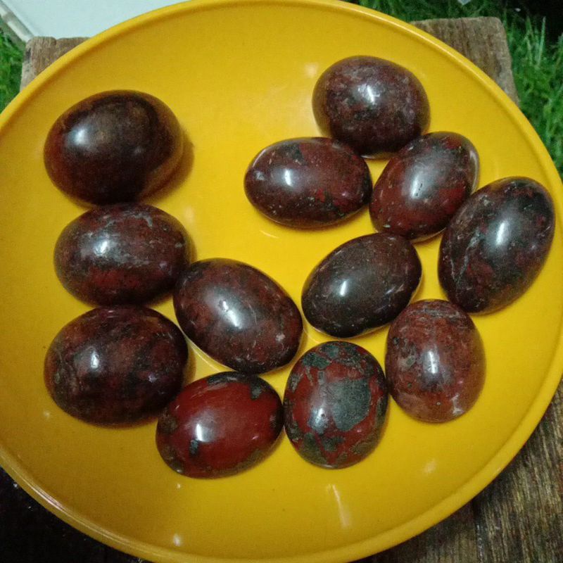 PERMATA/BATU BADAR BESI MERAH LEKAT MAGNET | Shopee Malaysia