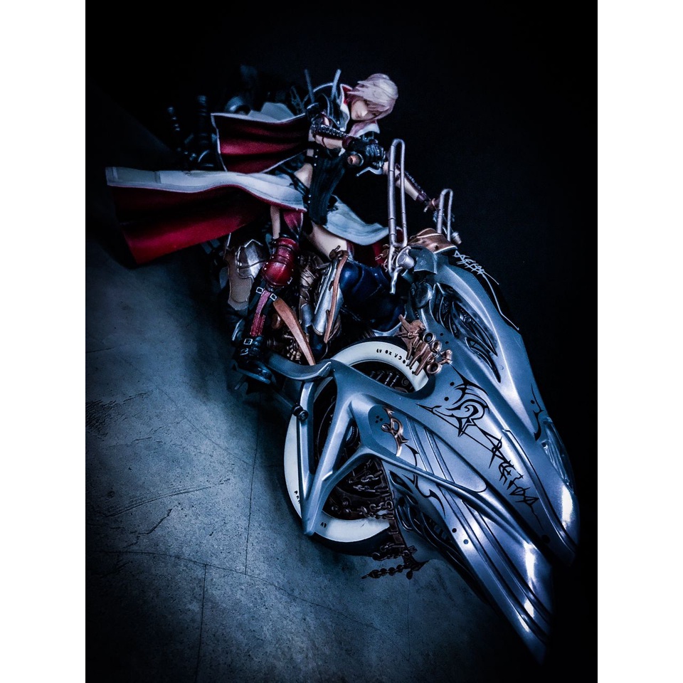 Final Fantasy XIII Shiva Sisters Play Arts Kai | Shopee Malaysia