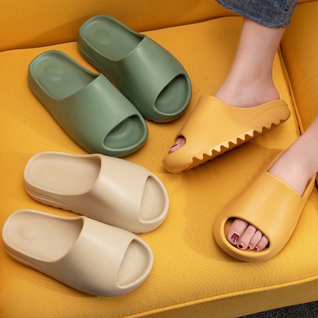 WSFF002_Ethan Yeezy Slide Selipar Viral Slippers Yeezy Sliper Flip ...