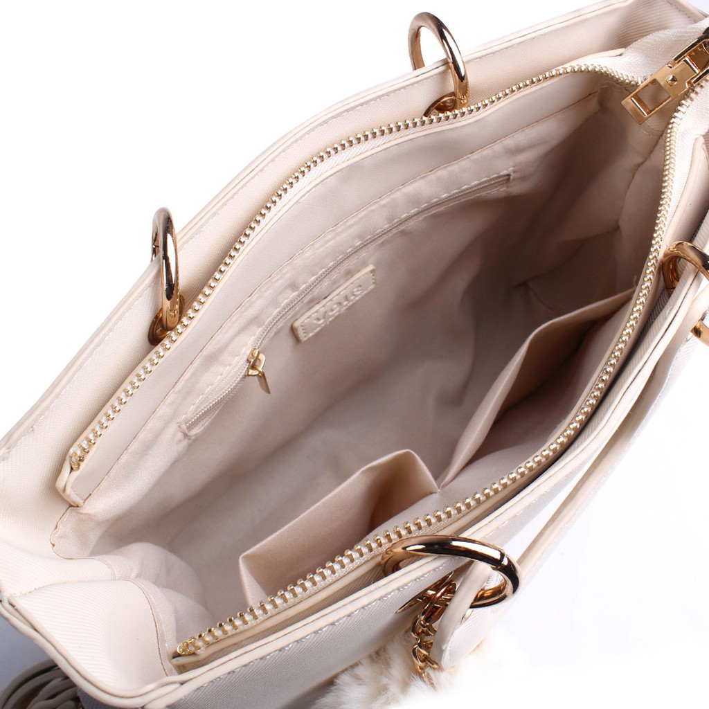 VOIR Mid-sized Handbag VN201826-C011911 Black | PGMall
