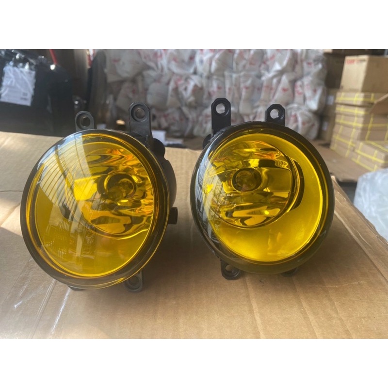 FREE BULB 2 biji Foglamp Yellow Perodua Myvi Alza Bezza Axia Toyota ...