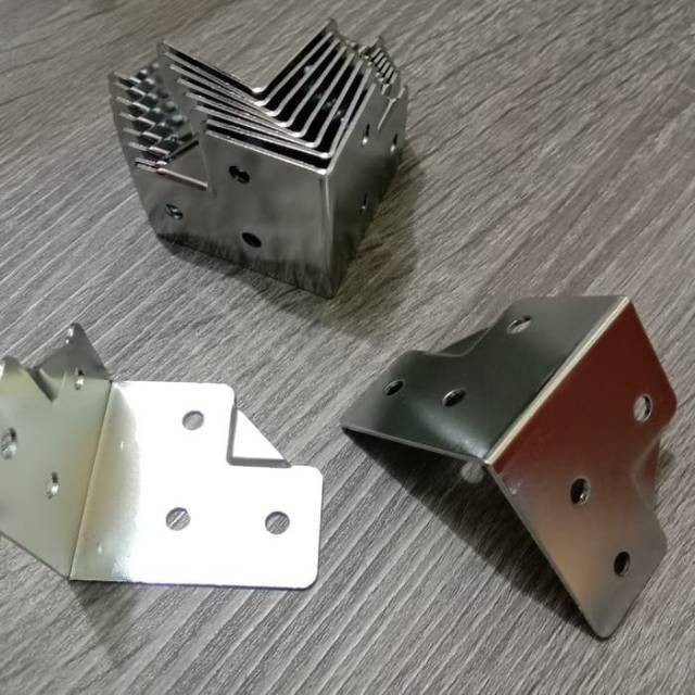 SIKU Special Elbow box hard case / Flight case "L" type 3 - Import ...