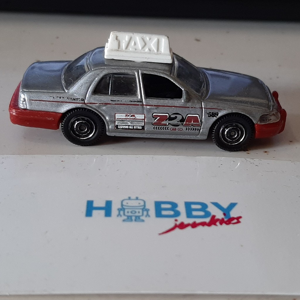 Matchbox 2005 FORD CROWN VICTORIA TAXI 2006 Preloved Loose Mattel ...