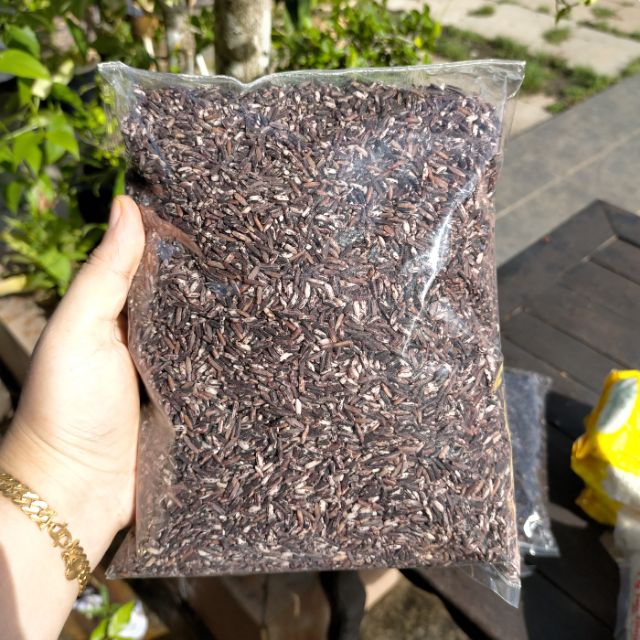 PULUT HITAM TUMBUK (KETUPAT) 1KG/500GRAM | Shopee Malaysia