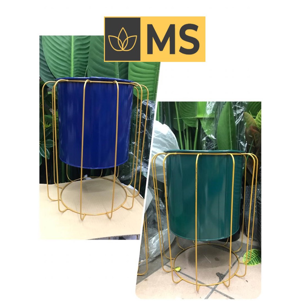 PASU BUNGA HIASAN GOLD BESI BERKAKI/GOLD IRON RACK HOLDER FLOWER PLANT ...