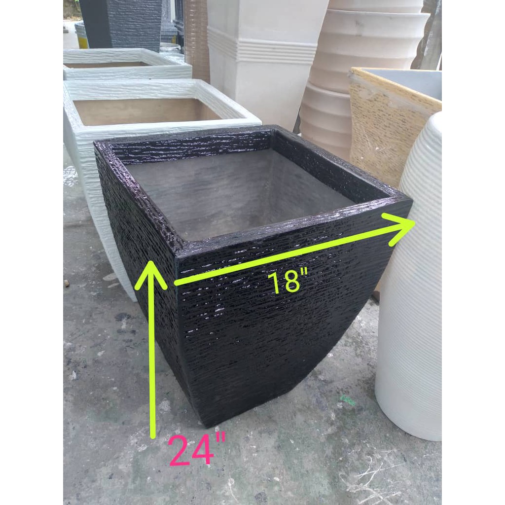 Pasu Fiibreglass Saiz 18"x18" x24" (46x46x61cm tinggi ) Fibreglass pot ...