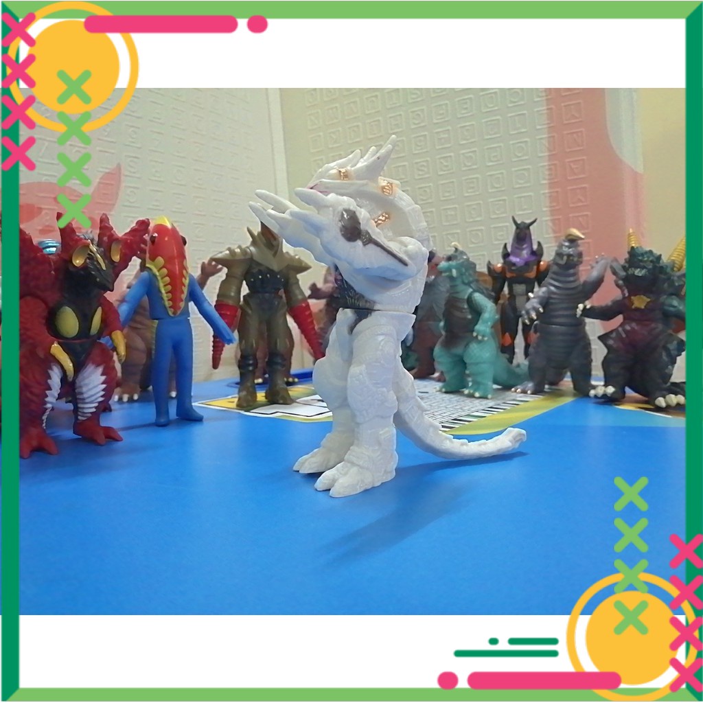 Galactron Monster Model Kaiju Bandai Ultraman Series Electric Superhero ...
