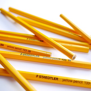Staedtler 133-2B 12pcs Yellow Pencils / Black Lead 2B Pensel | Shopee ...