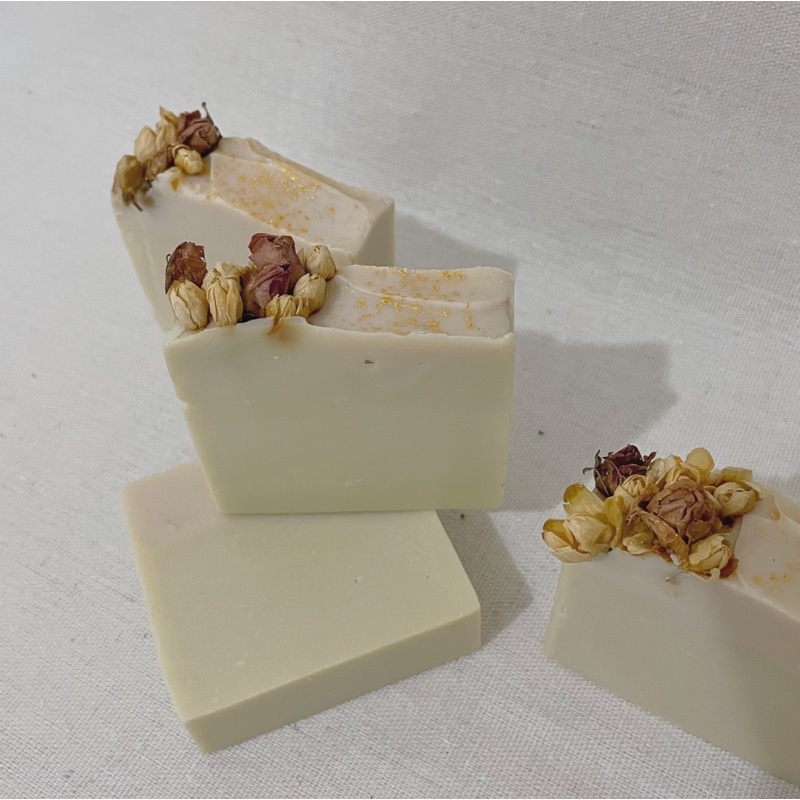 Handmade Soap Homemade Soap The Surgras Natural Essential Oil Vanilla ...