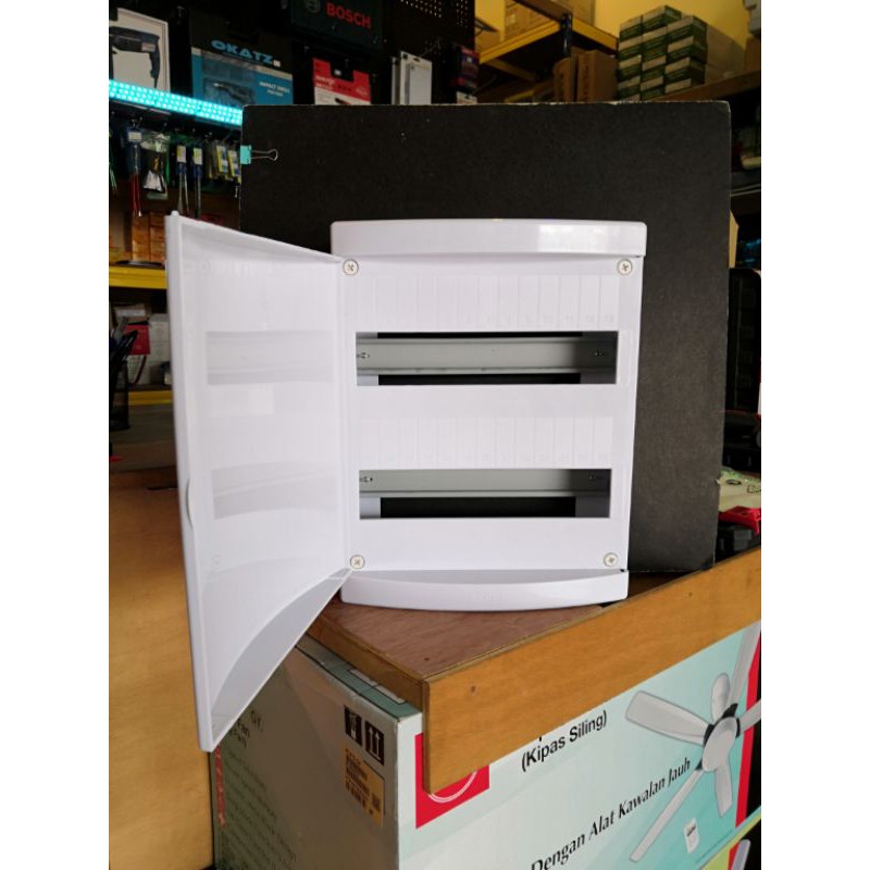Epi 26way pvc db box / pvc mcb box 2baris (28way) | Shopee Malaysia Epi 26way pvc db box / pvc mcb box 2baris (28way) | Shopee Malaysia