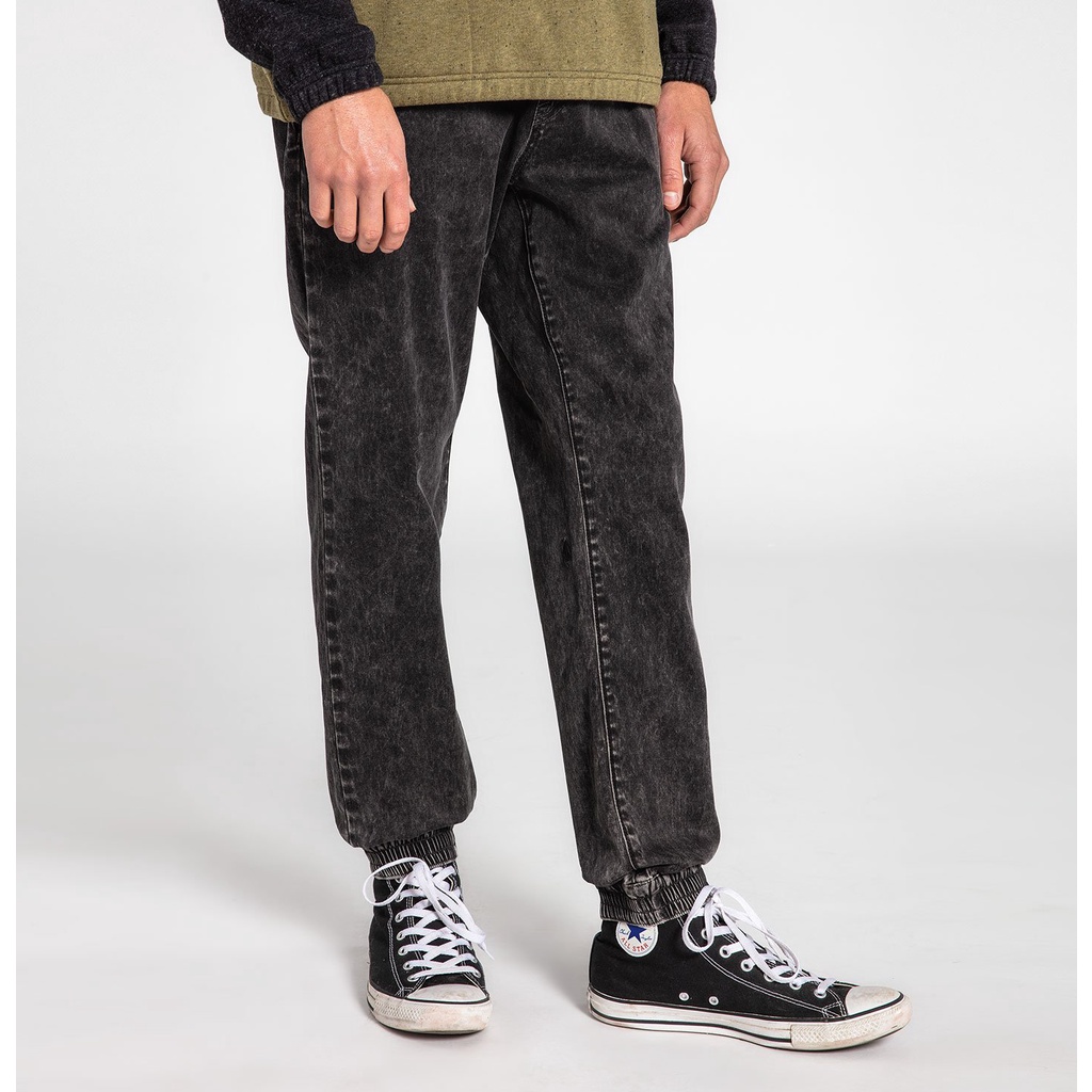 VOLCOM FRICKIN SLIM JOGGER PANTS - STEALTH | Shopee Malaysia