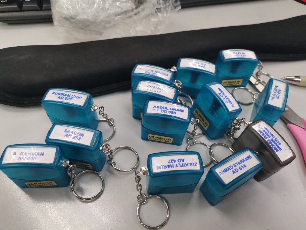 FLASH STAMP AE929 WITH COLOR CASING AND KEY CHAIN | Shopee Malaysia