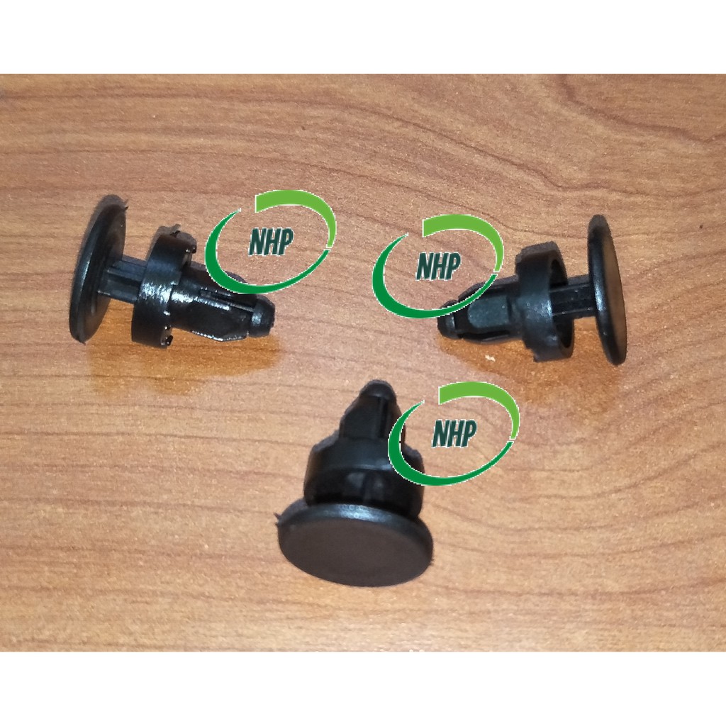 Honda Civic SR4 Air Panel / Wiper Panel Clip (R7) (1 Pc / 1 Biji Harga ...