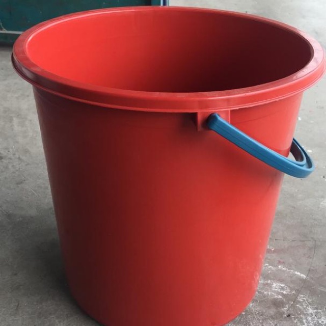 Pail Baldi 4 gallons | Shopee Malaysia