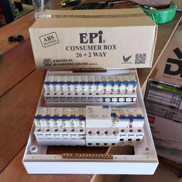 DB set 26 way c/w 63a 4p elcb ,63a 3p mcb, 1p mcb *19 & mcb bar / gls ...