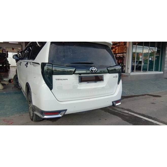 Toyota Innova 16-20 -- LED Tail Lamp (Light Bar Design) | Shopee Malaysia