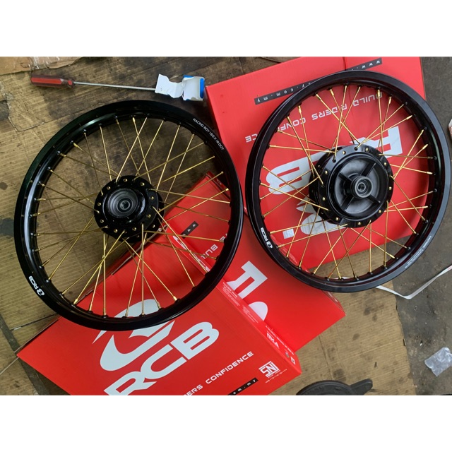 Rcb/Racingboy Rim Alloy Set RXZ 1.6-18/1.6x18 Hitam | Shopee Malaysia