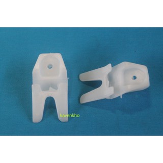 D1 CLIP - TOYOTA COROLLA KE70 WINDSCREEN BOTTOM CLIP (1 UNIT) (NEW ...