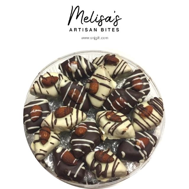 [READY STOCK] HALAL Biskut Raya Oreo Black & White Chocolate Biscuit ...