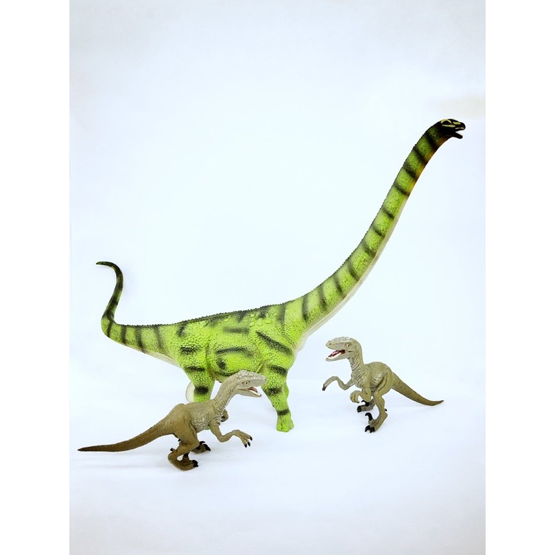 Daxiatitan With 2 Velociraptors Figurines - Collecta | Shopee Malaysia