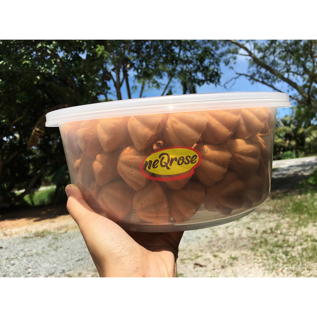 +-100biji Bahulu Cermai Kampung Sedap Segar Buatan Muslim | Shopee Malaysia