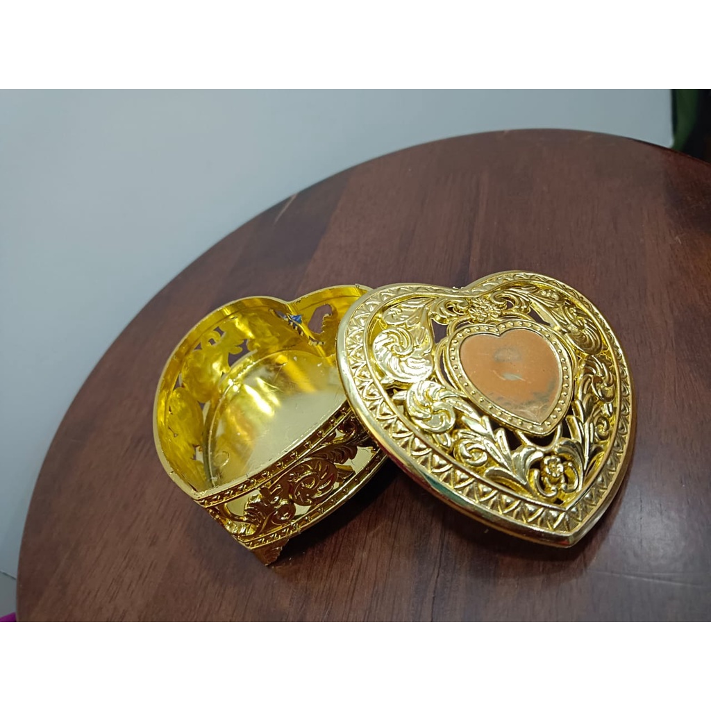 Kunguma Chimil / Sindoor Kum Kum - Thread Design | Shopee Malaysia