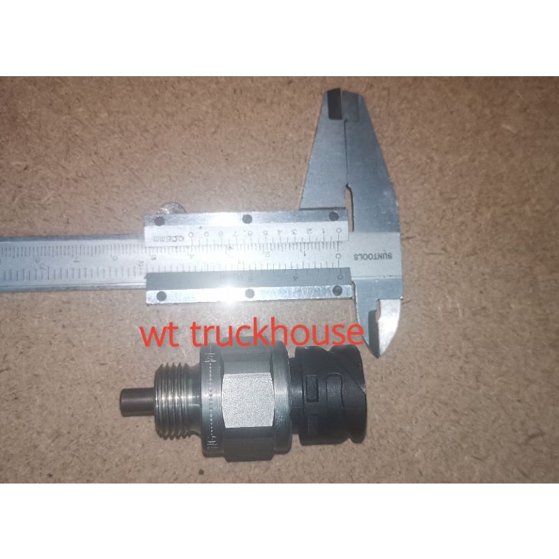 CAMC H08 HANMA 480 TRANMISION GEAR BOX REVEASESENSOR/SWITCH ORIGINAL ...