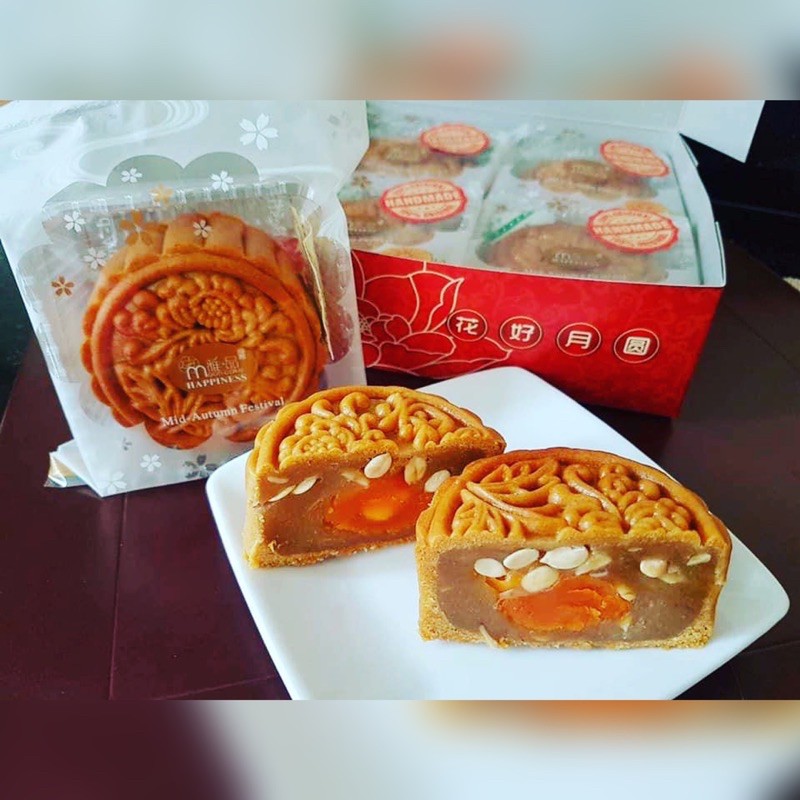 HALAL MOONCAKE PURE LOTUS