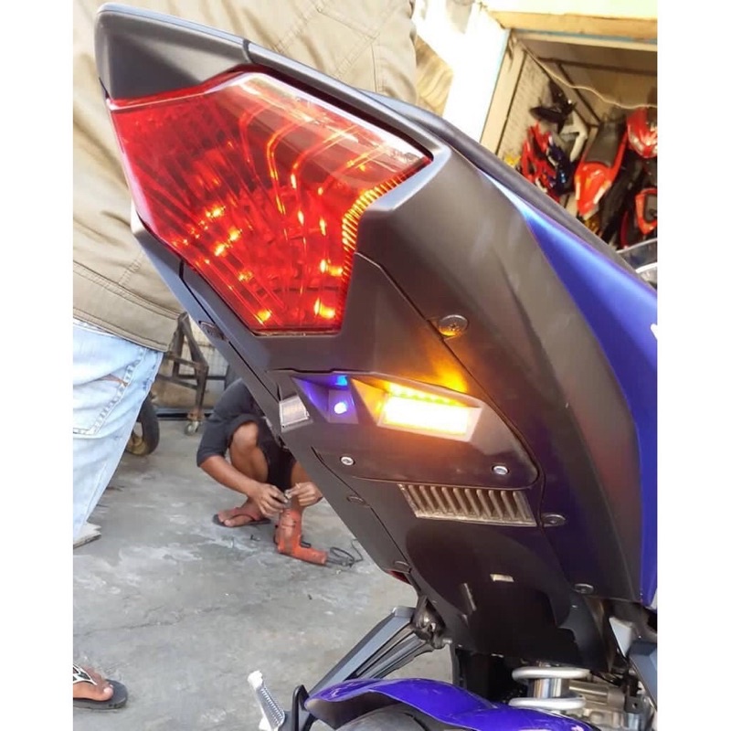 YAMAHA R25 UNDERTAIL / FENDERLESS WITH LED SIGNAL YAMAHA R25 V1 V2 TAIL ...