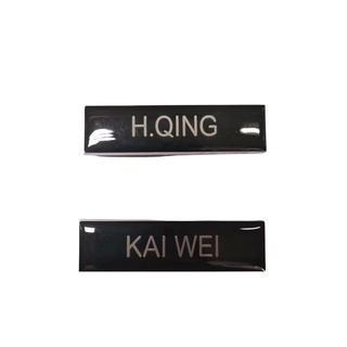 NAME TAG HITAM PUTIH INDIVIDU | Shopee Malaysia