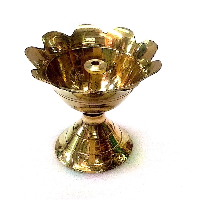 BRASS FLORAL NANDA DEEPAM STAND | Shopee Malaysia