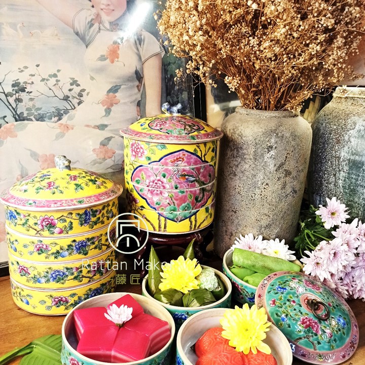 [Yellow] Baba Nyonya TIffin / Tingkat Ceramic Porcelain / Food Carrier ...