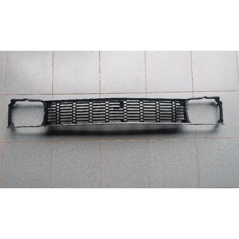 Grille, toyota corolla TE71 liftback. New old stock brand | Shopee Malaysia