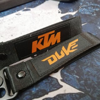 (2pcs - RM25 shj) Keychain KTM Duke keychain kain hitam jahitan logo ...