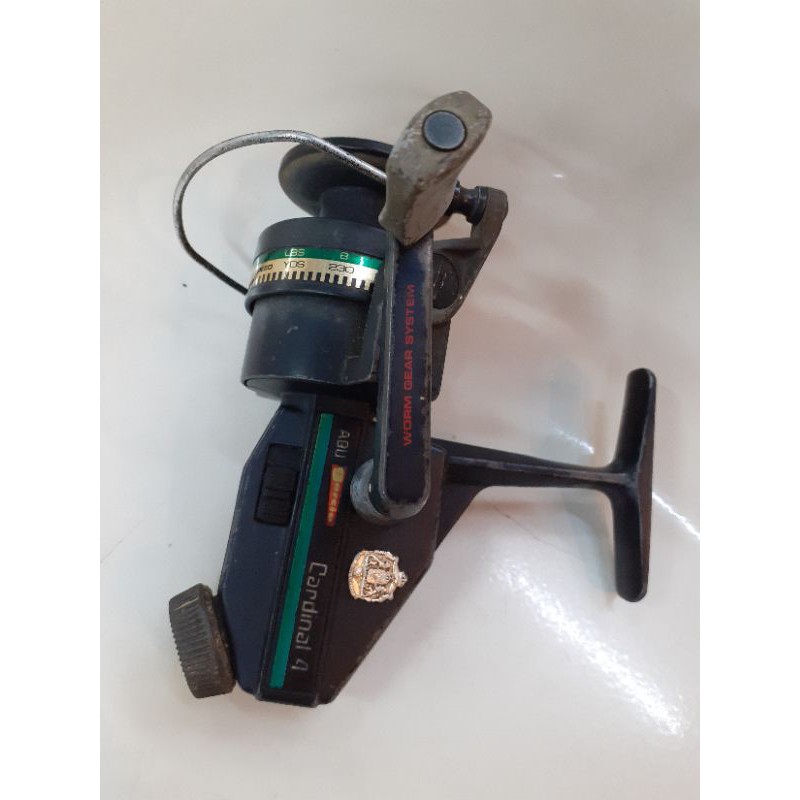 abu Cardinal C4×4,アルミスプール×2、ベール用スプリングなど-