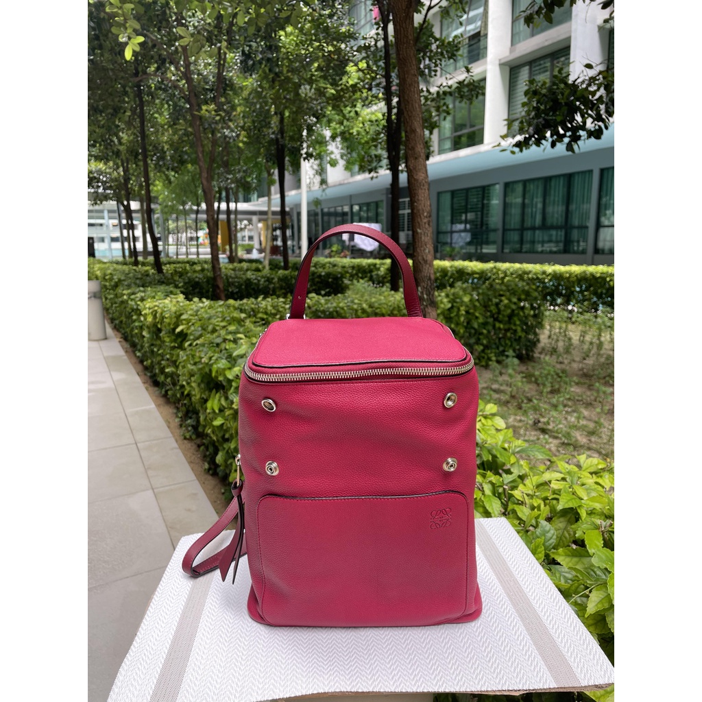 Loewe Goya Backpack In Soft Grained Calfskin Rasberry | Shopee Malaysia