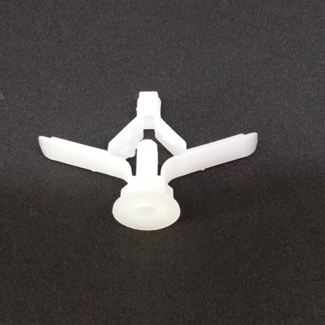 Butterfly Clip / Partition Wall Plug | Shopee Malaysia