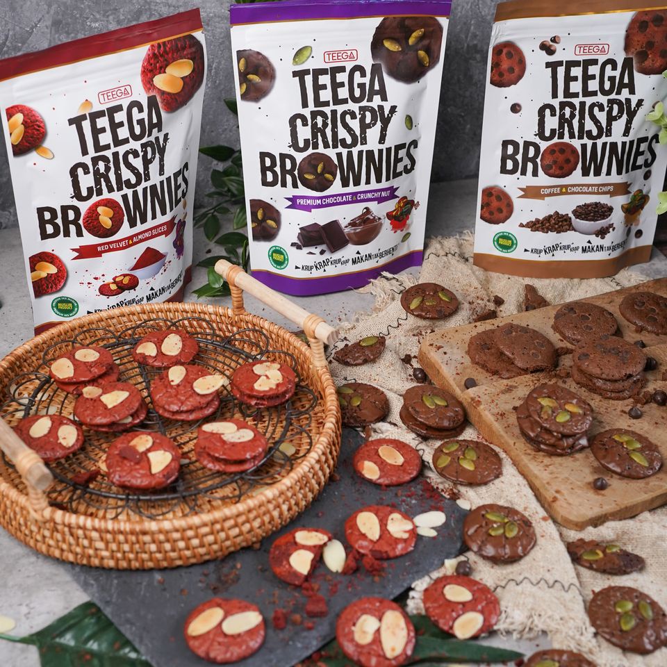 READY STOCK TEEGA CRISPY BROWNIES (Choco / Red Velvet / Coffee ...