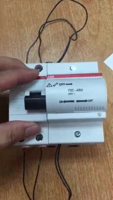 ABB AUTO RECLOSER SINGLE PHASE | Shopee Malaysia