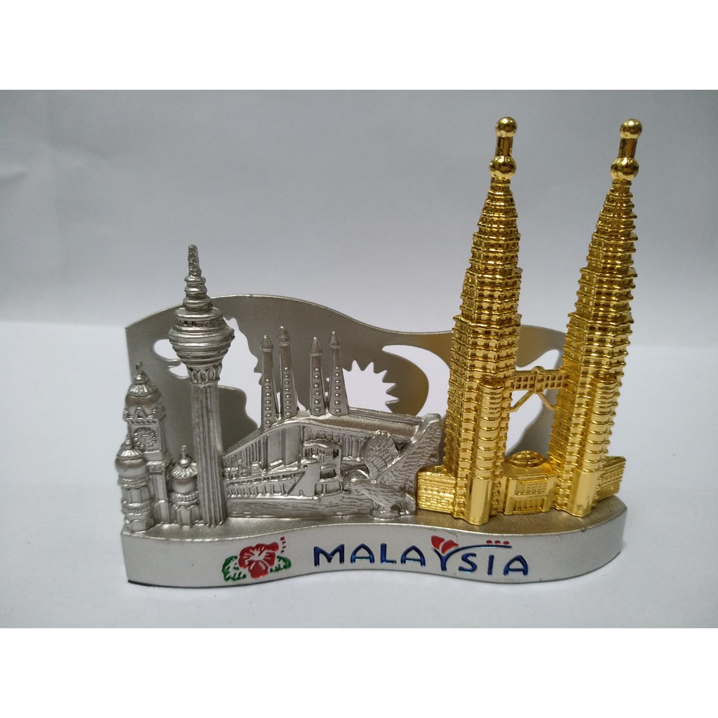 READY STOCK KLCC PETRONAS TWIN TOWER KUALA LUMPUR NAME CARD HOLDER ...
