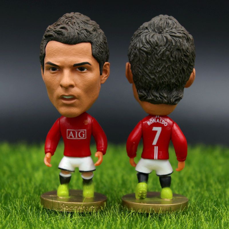 Cristiano Ronaldo mini action figures Cristiano Ronaldo's career doll ...