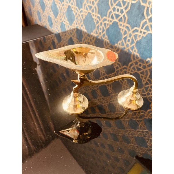 Brass Pooja Arathi thick weight / Aarti diya ghee lamp neideepam ...