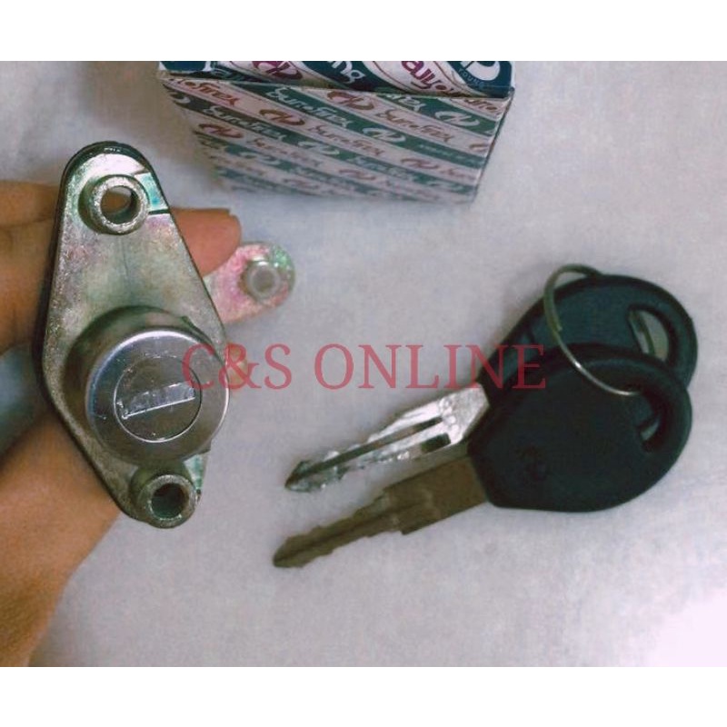 NISSAN VANETTE C22 TAIL GATE BONNET KEY LOCK BELAKANG BOOT | Shopee ...