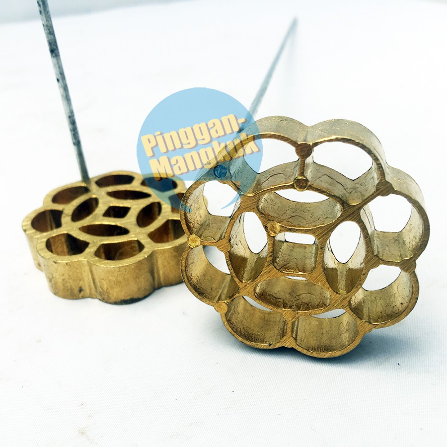 Traditional Honeycomb Kuih Rose Cookie Kuih Loyang Mould Kiuh Bunga 6cm Shopee Malaysia