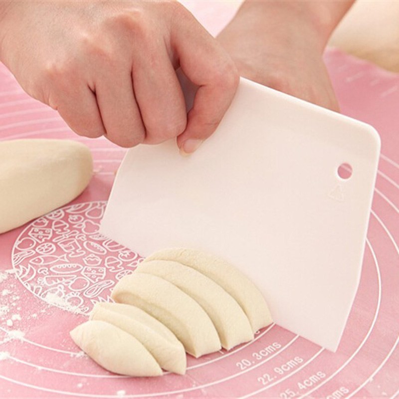 Dough Cutter Plastik (pemotong Doh) | Shopee Malaysia