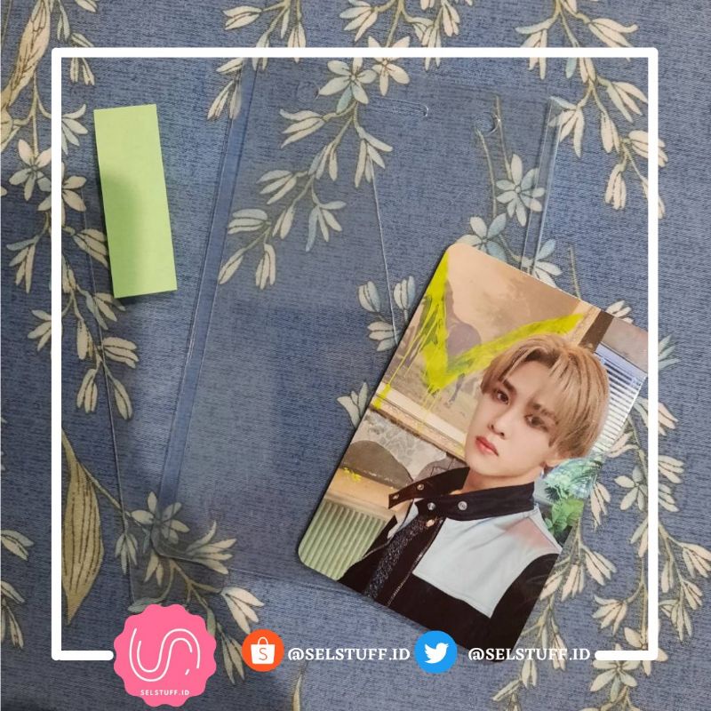 (Photocard) Kun Wayv Kick Back Stranger ver. | Shopee Malaysia