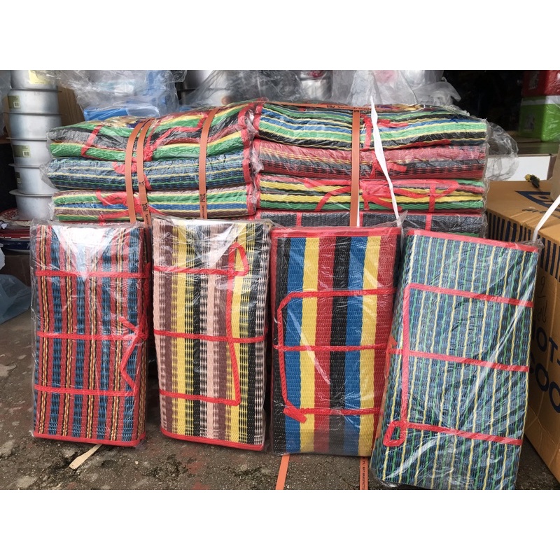 READYTSOCK💥Tikar plastik Lipat (BIG) | Shopee Malaysia