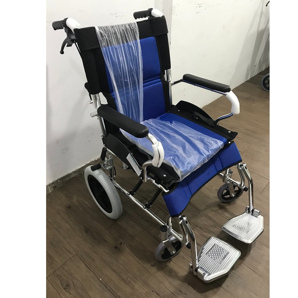 Promedictech Portable Small Wheel Traveling Wheelchair 11Kg | Shopee ...