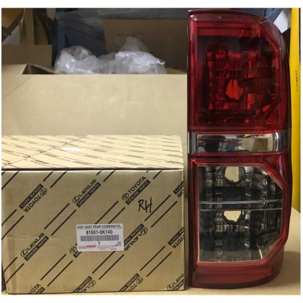 100% ORIGINAL TOYOTA HILUX KUN26 2 COLOUR TAIL LAMP 81551-0K140/81561 ...