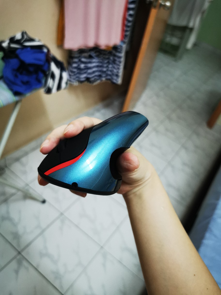 ALX Ergonomic Vertical Optical Design Wireless Rechargeable Mouse USB ...